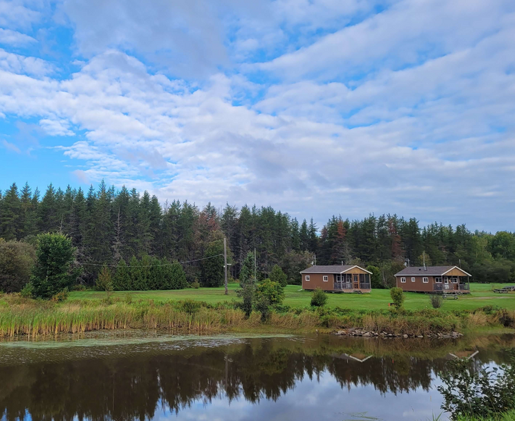 Chalet Rental and Campground in Moffet Quebec – Sur La Riviere